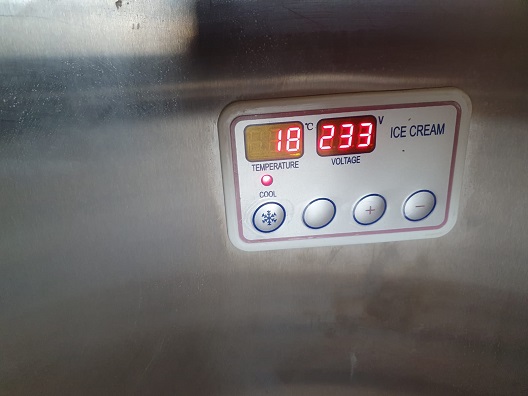 Teppanyaki Ice Teppanyaki Eis Front-Cooking-Eis ICE TEPPANYAKI Eis ...